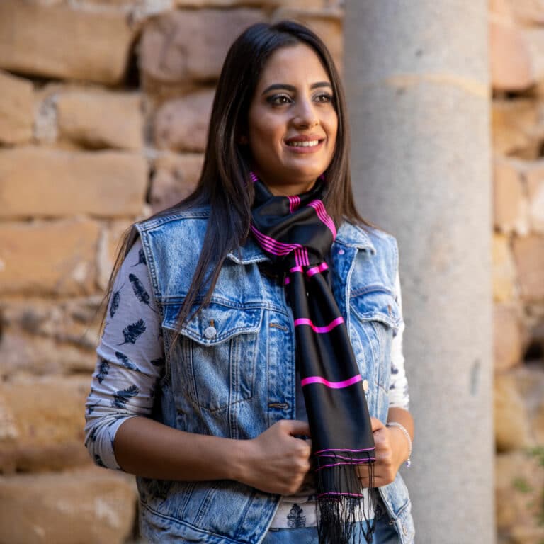 Flashy Look - World Weaver